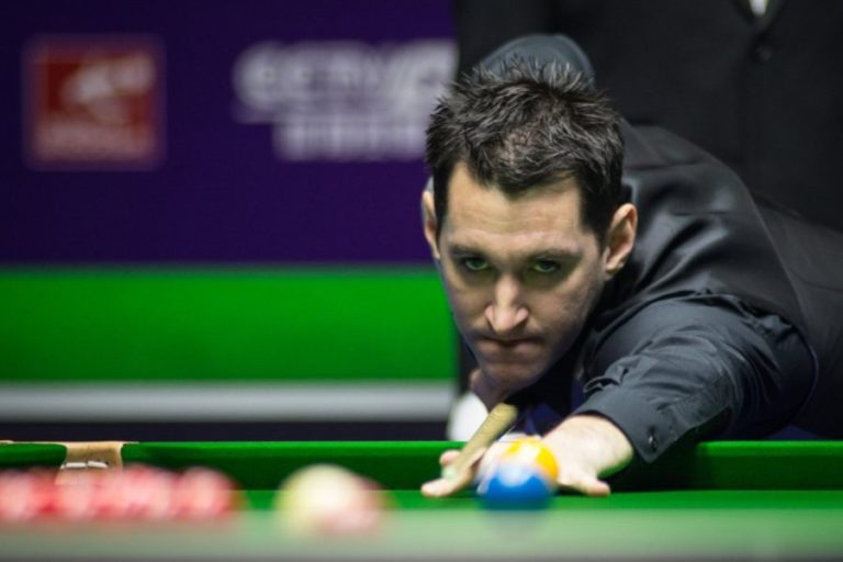 Tom Ford Compiles Season's First 147 Break - SnookerHQ.com