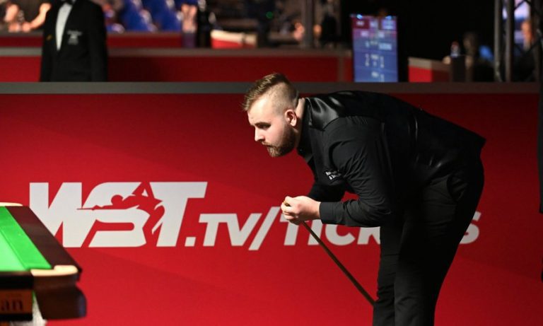 Jackson Page Among First Q School Graduates | SnookerHQ.com