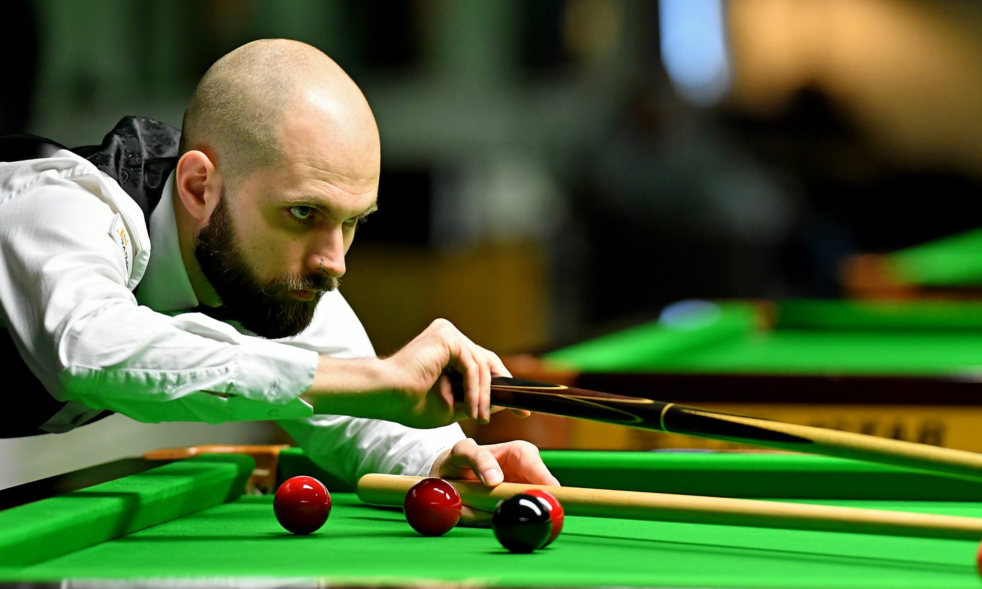 Steven Hallworth on commentary - 'It's a lot easier than playing ...